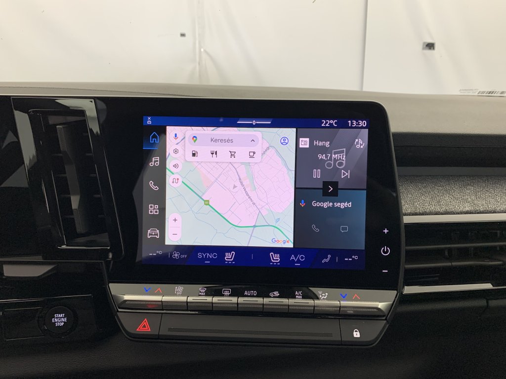 Renault AUSTRAL NOUVEAU - FULL HYBRID E-TECH 200 CH EVOLUTION - mions car